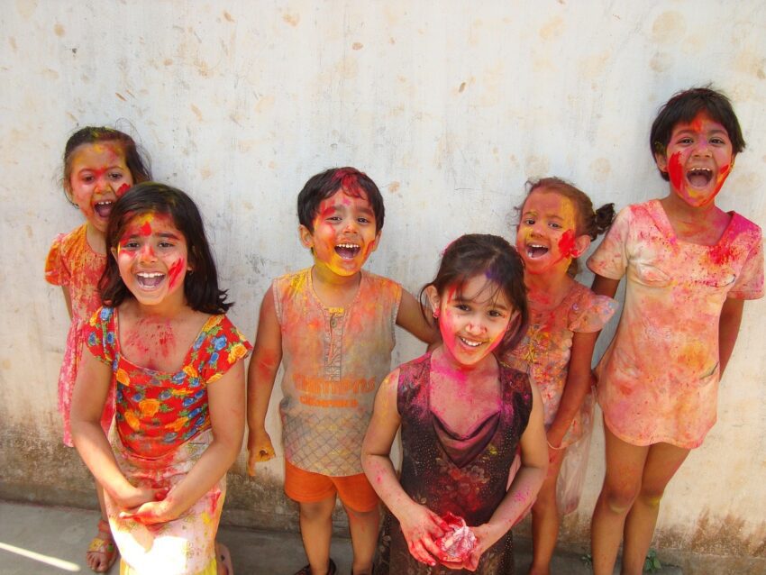 11 Best Holi Activities For Kids | YourPatron - Lets Celebrate Holi ...